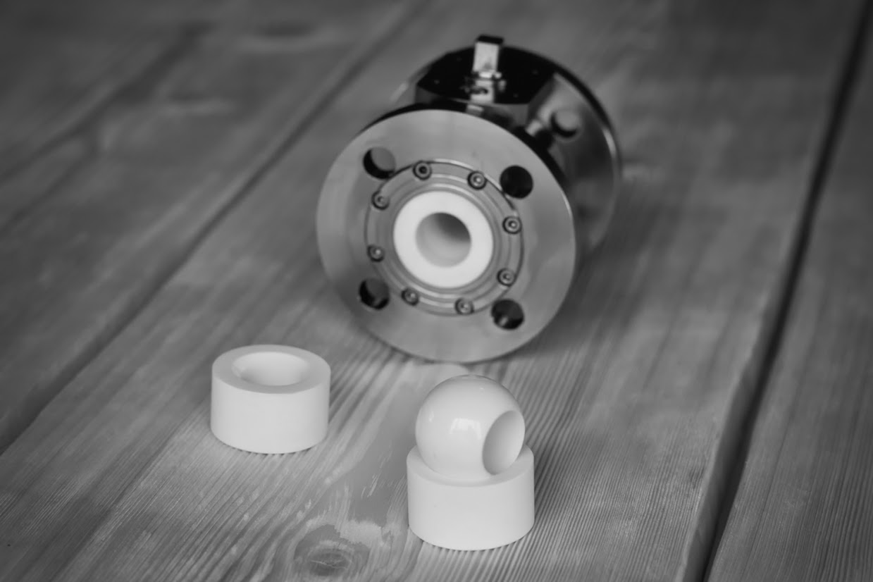 Ceramika techniczna, specjalna i konstrukcyjna - producent - Ceramit